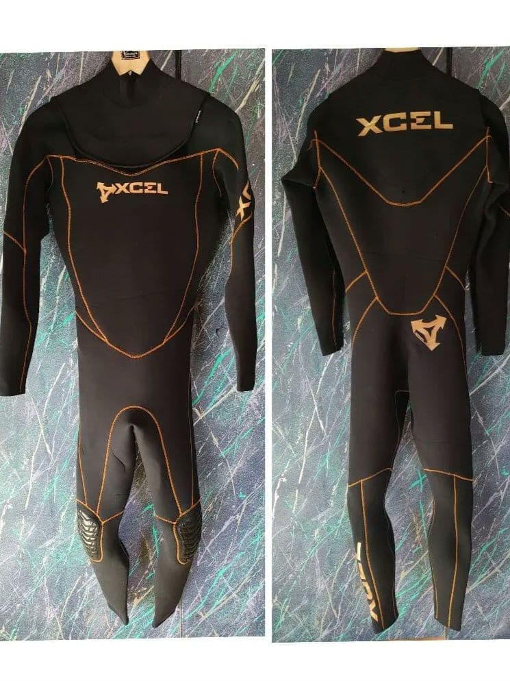 【超美品】XCEL フルスーツ ノンジップ 5×3 ブラック/ゴールド 日本製