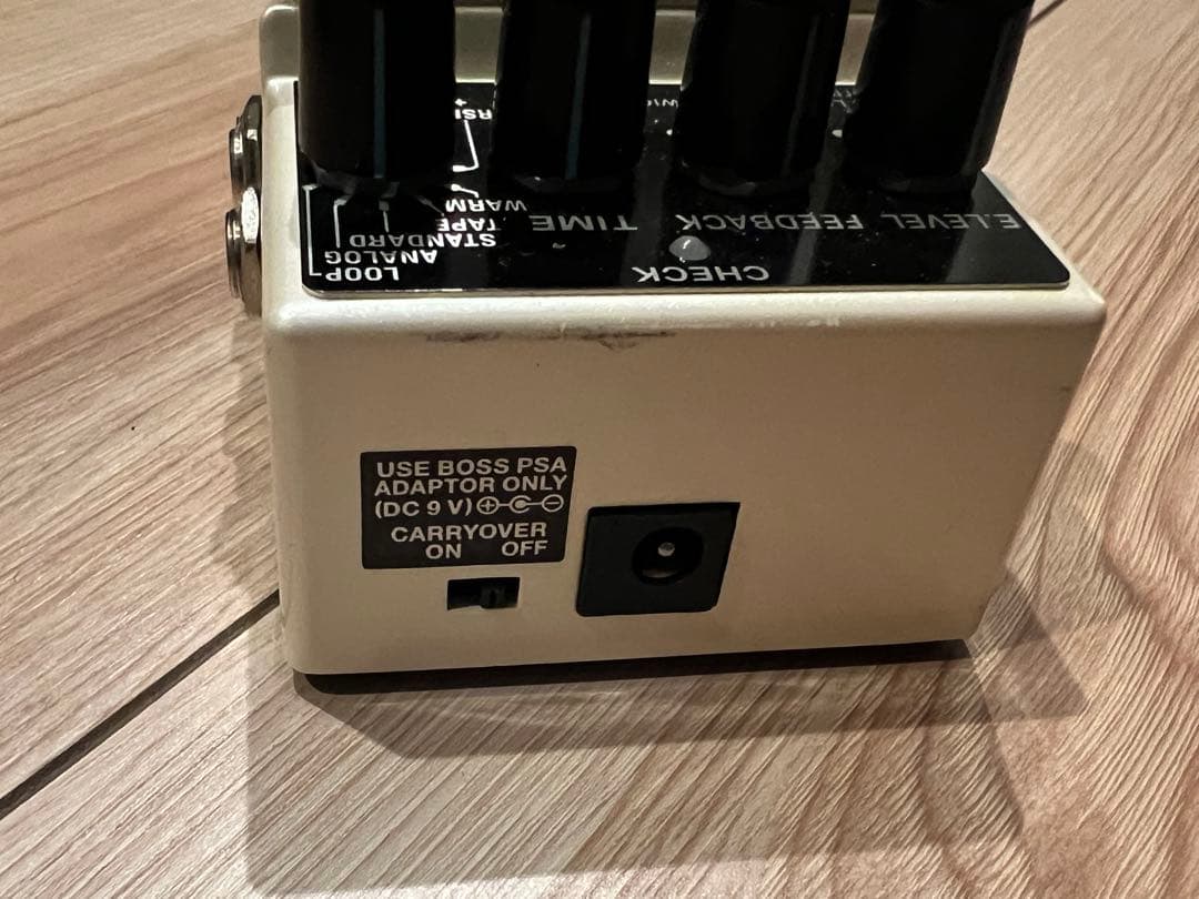 BOSS Digital Delay DD-8 デジタルディレイ エフェクター