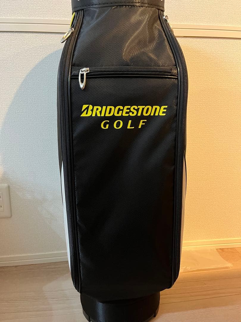 新品 未使用 BRIDGESTONE キャディバッグ CBG21Y 9インチ