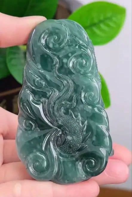 翡翠吊坠 龍 ペンダント