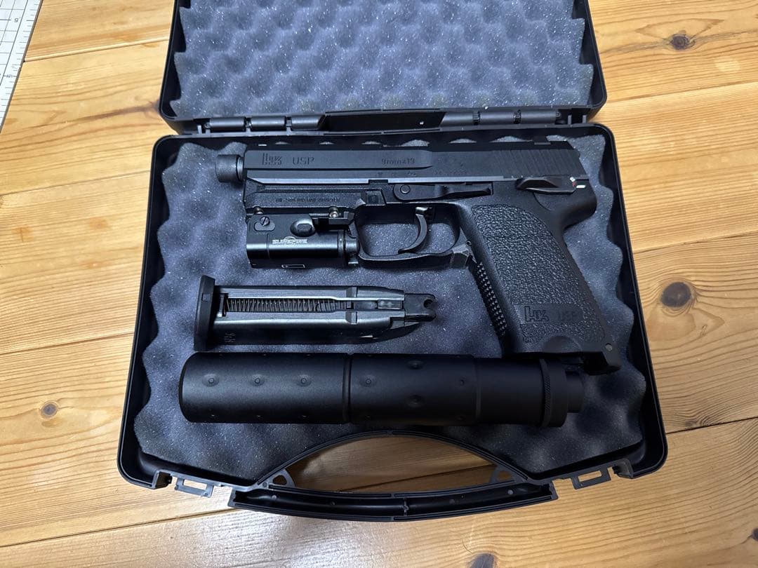 東京マルイ　USP カスタム