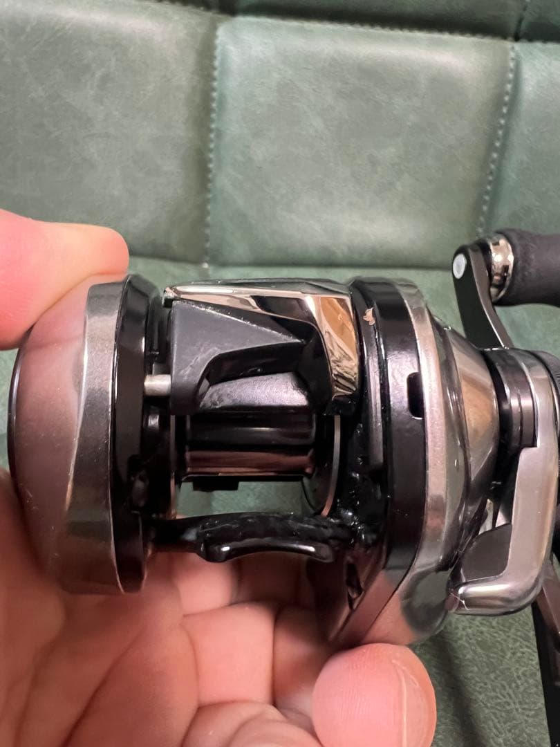 SHIMANO 炎月プレミアム150HG ベイトリール