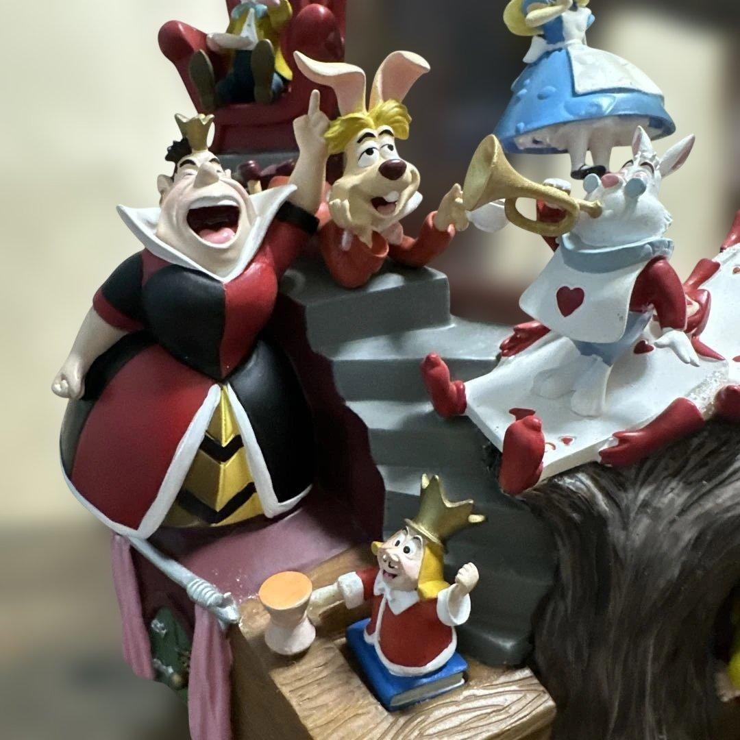 不思議の国のアリス スノードーム フィギュア