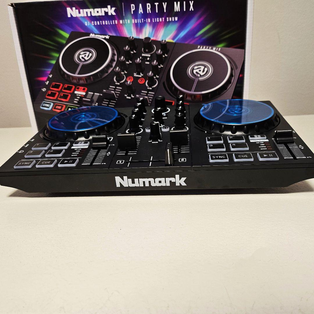 ★新品★Numark DJコントローラー