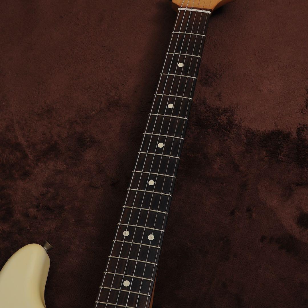 まー坊 Fender Road Worn 60s Strato SSS