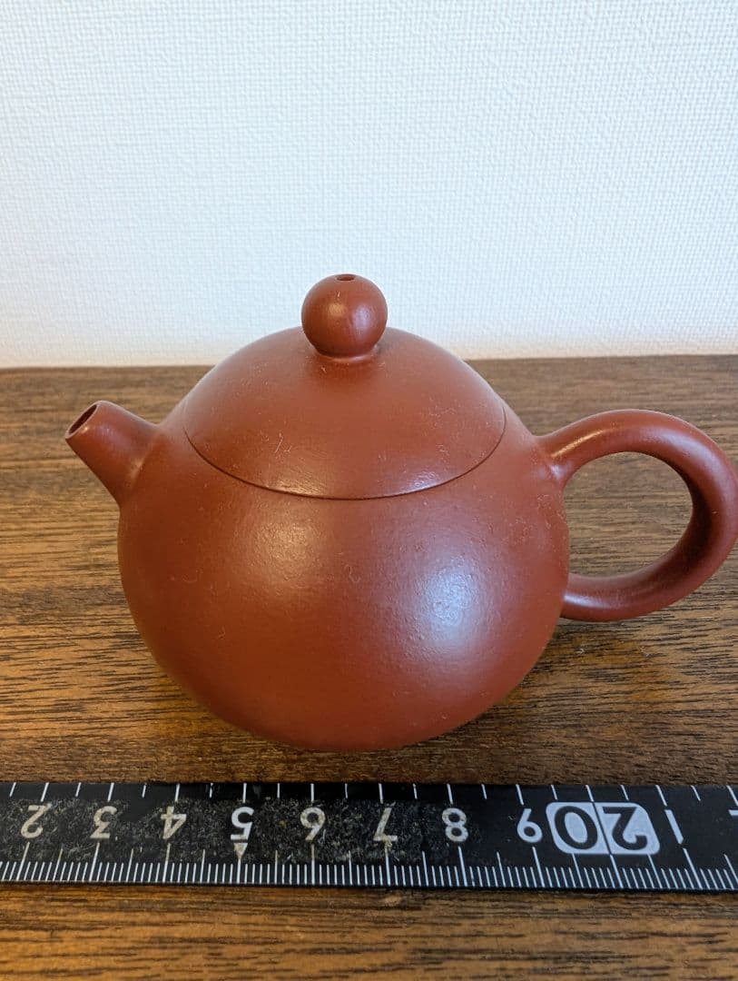 王金川　中国宜興　朱泥急須　紫砂茶壷作家　未使用シール付き　茶道具　茶器