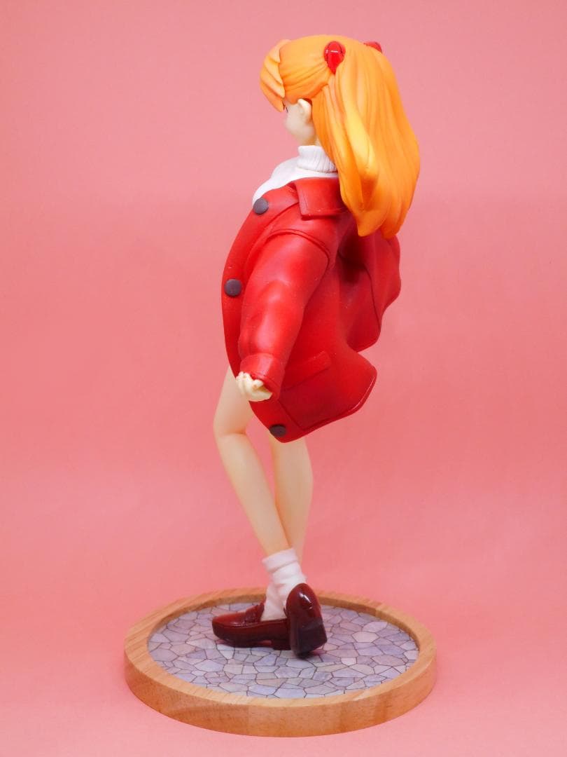 クルシマ製作所 惣流・アスカ・ラングレー 冬私服 ガレージキット 完成品