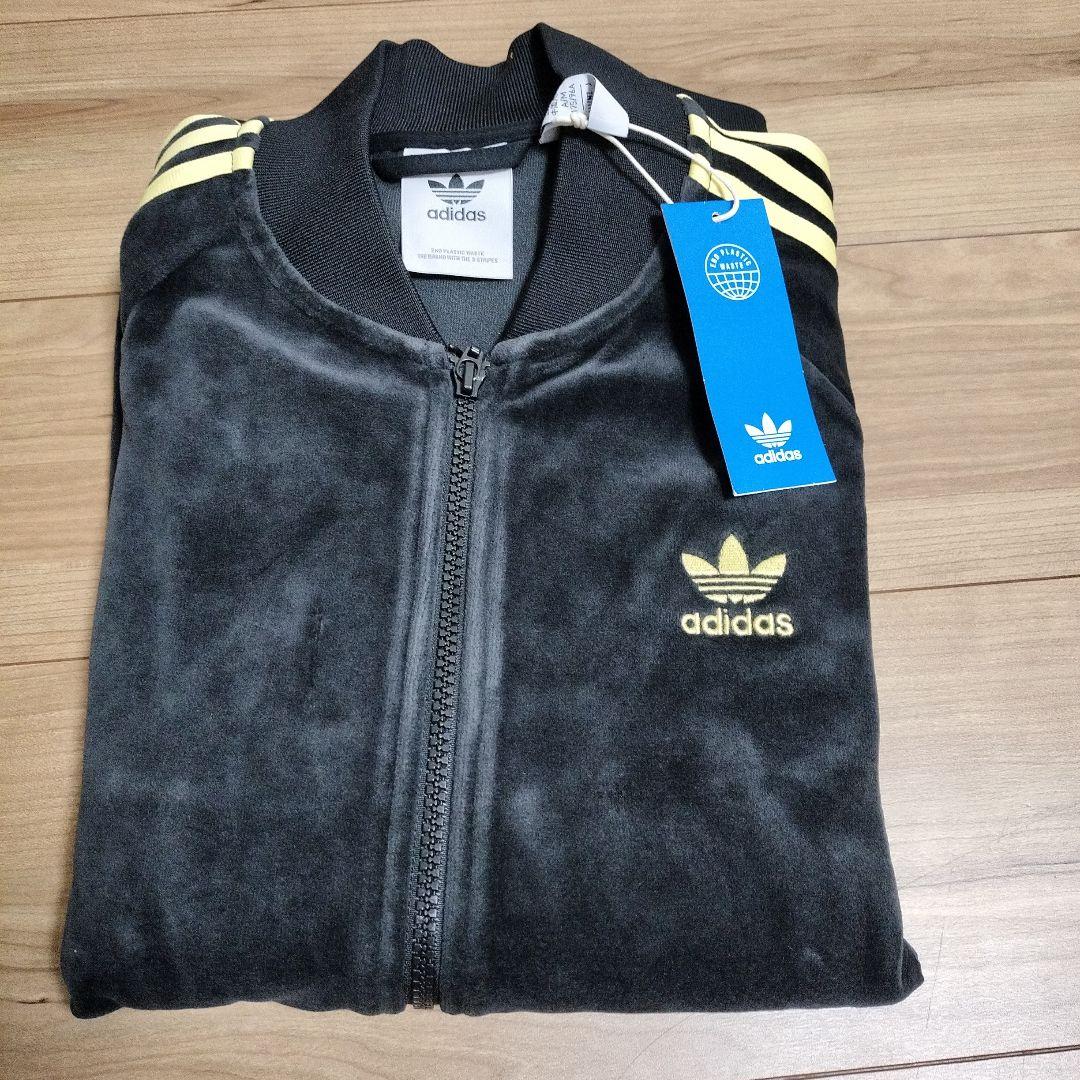 adidas ブラック ジャージジャケット HR3445　ベロア