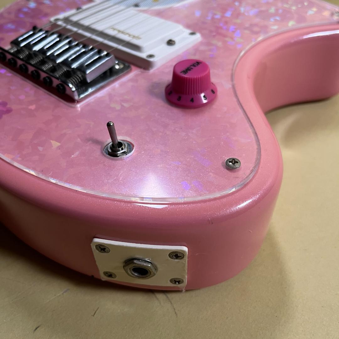 Fernandes ZO-3HK Hello Kitty サンリオ コラボモデル