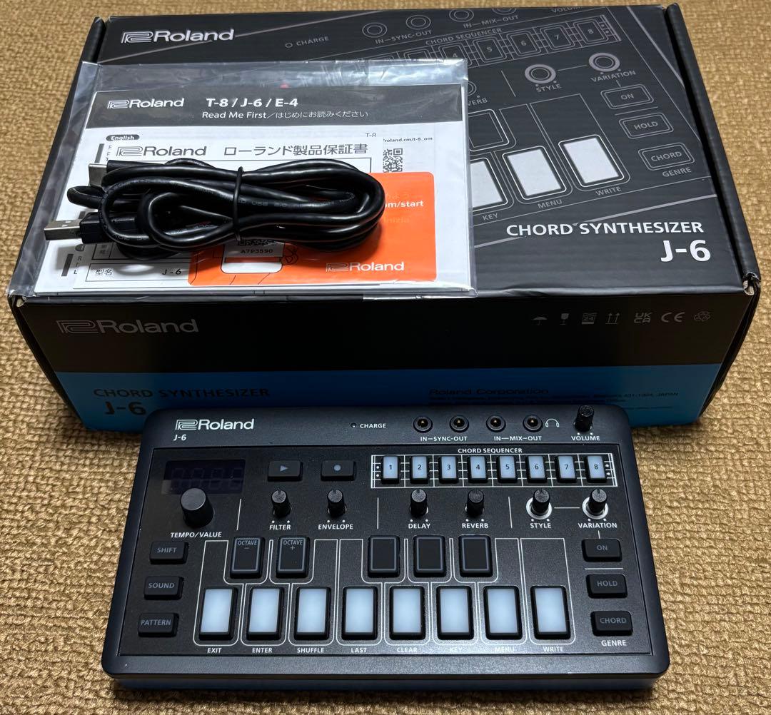 完全動作品 Roland AIRA Compact J-6