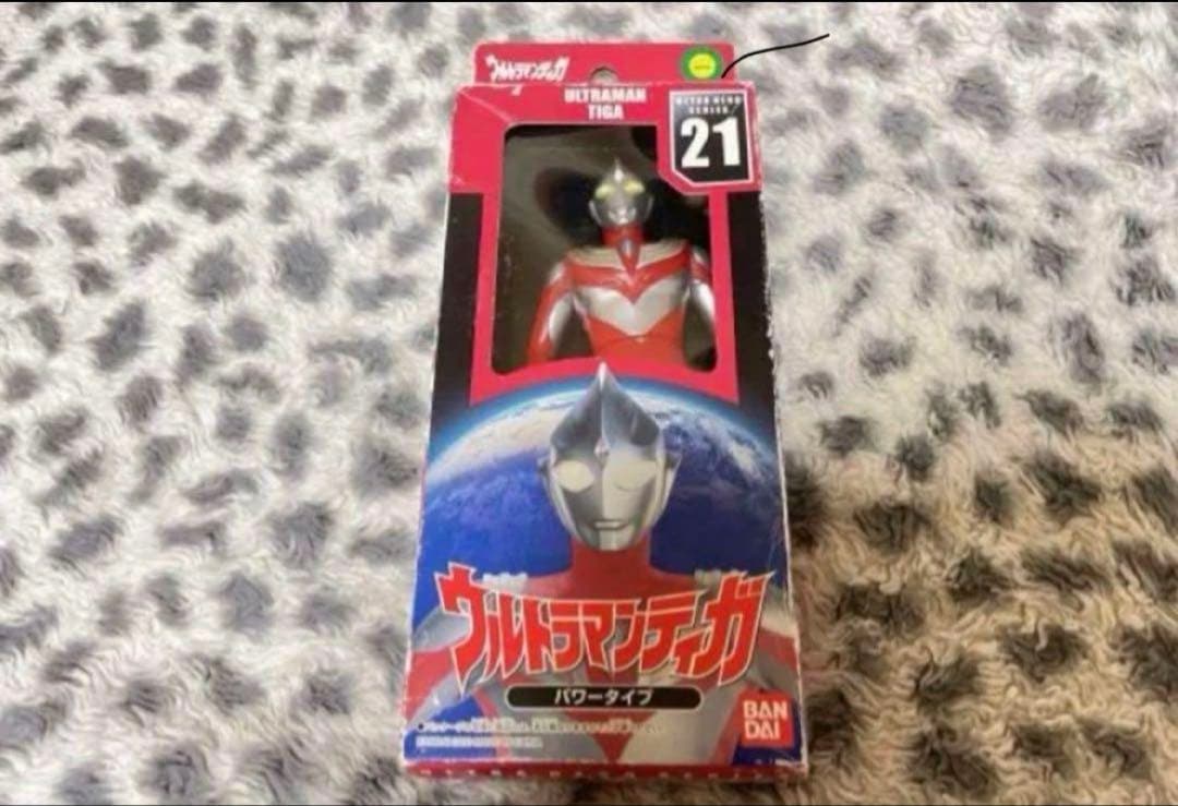 【希望金額で売ります】ウルトラマンティガ パワータイプ フィギュア