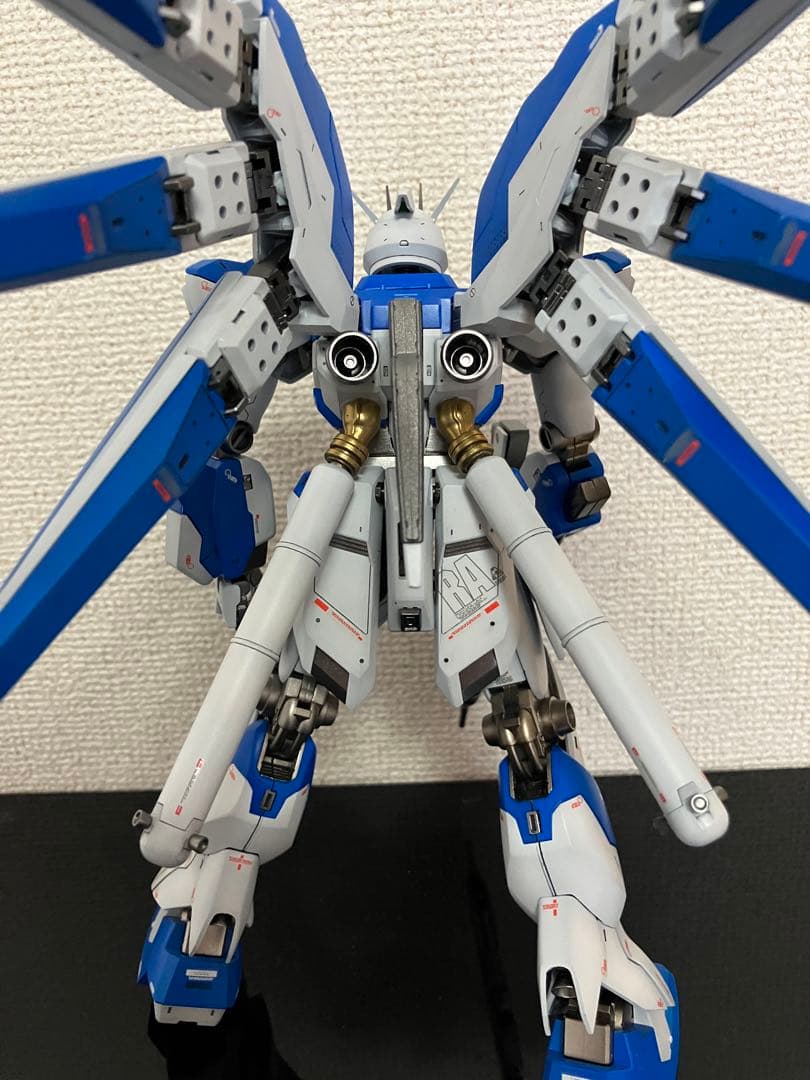 【最終値下】MG Hi ν ガンダム　塗装済完成品