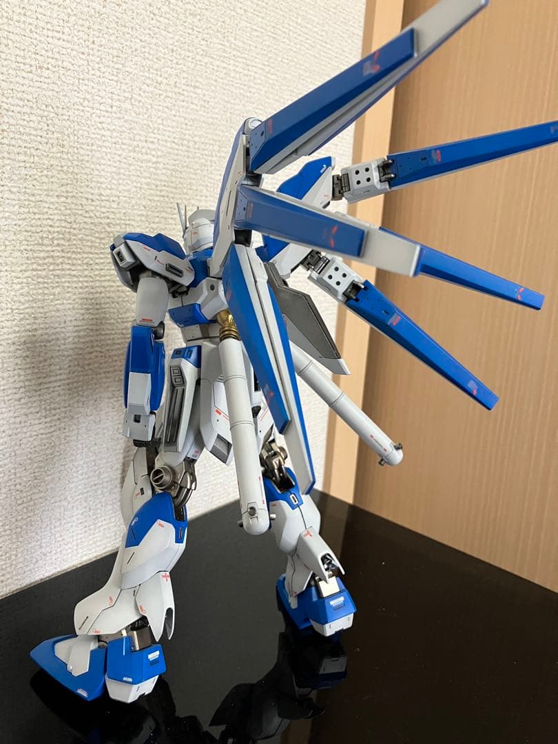 【最終値下】MG Hi ν ガンダム　塗装済完成品