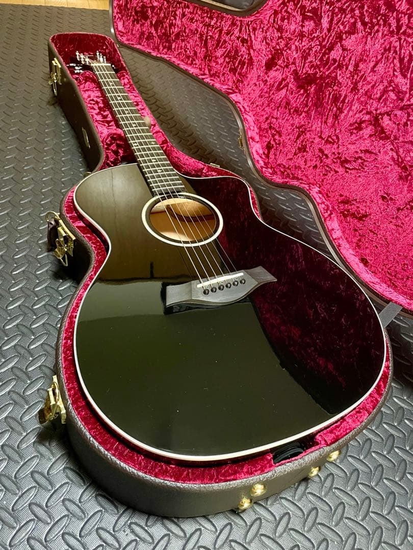 【こここ】Taylor 214ce DLX BLK エレアコ ケース付
