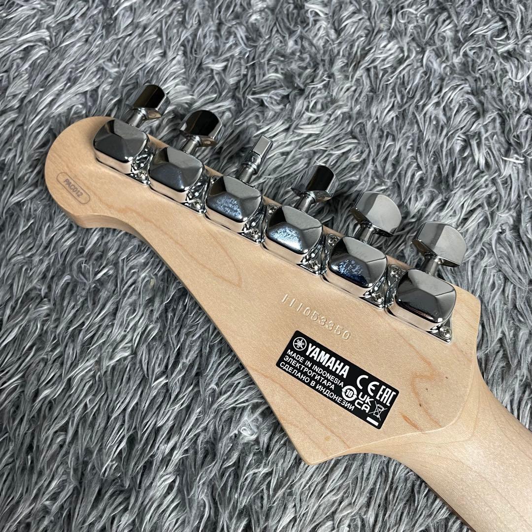 ギター YAMAHA Pacifica PAC012