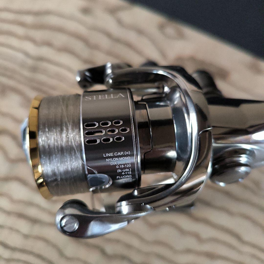 SHIMANO 18STELLA C2500SHG スピニングリール