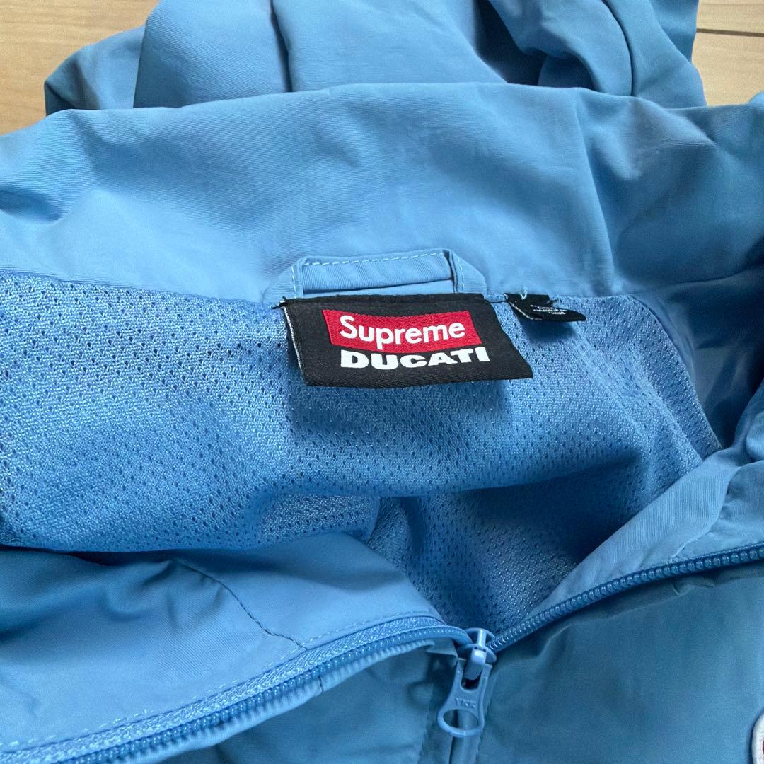 Supreme × Ducati V4 ウィンドブレーカー