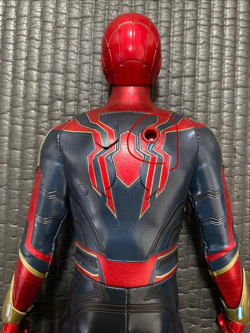 ホットトイズ アイアン・スパイダー 1/6スケール フィギュア