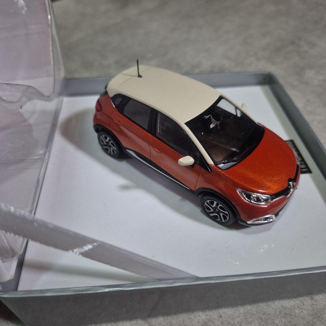 限定品　NOREV ルノー キャプチャー Renault　Captur 1/43