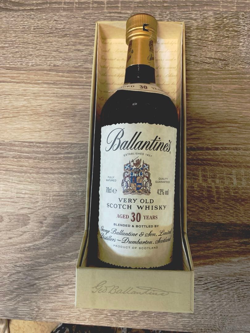 Ballantine's 30年ウイスキー 700ml