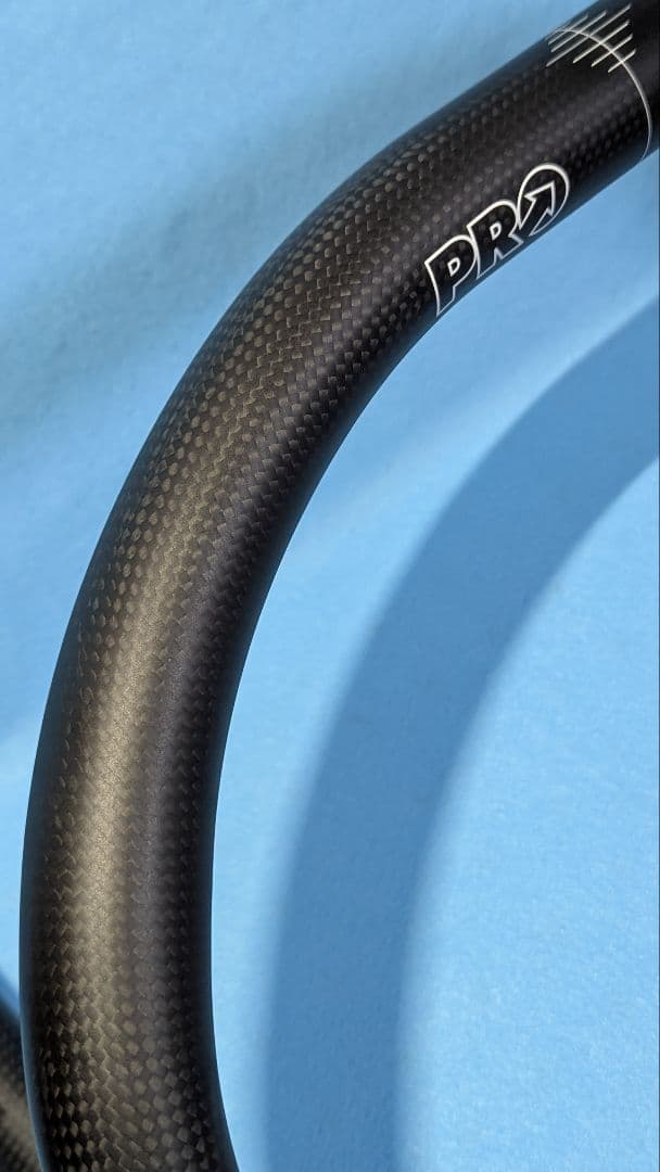 shimano PRO vibe track カーボンハンドルバー 420mm