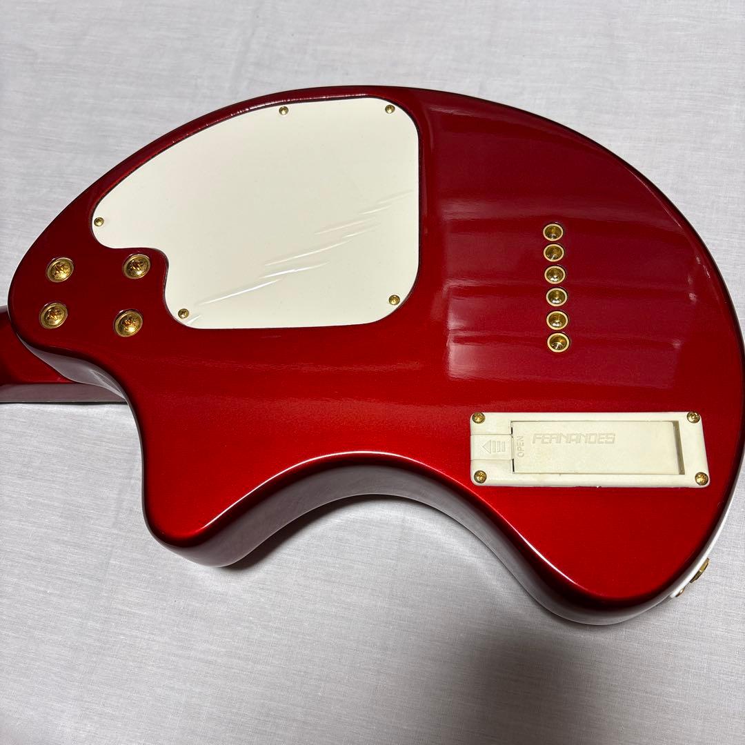 美品　FERNANDES ZO-3 アンプ内蔵ミニギター ソフトケース付き