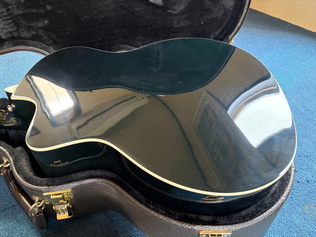 Taylor 214ce DLX BLK エレアコ アコギ ブラック