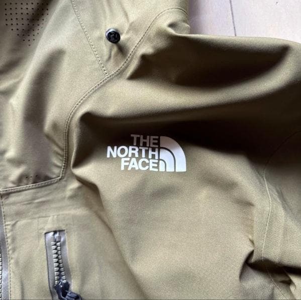 GORE-TEX　NORTH FACE RTG FLIGHT JACKET