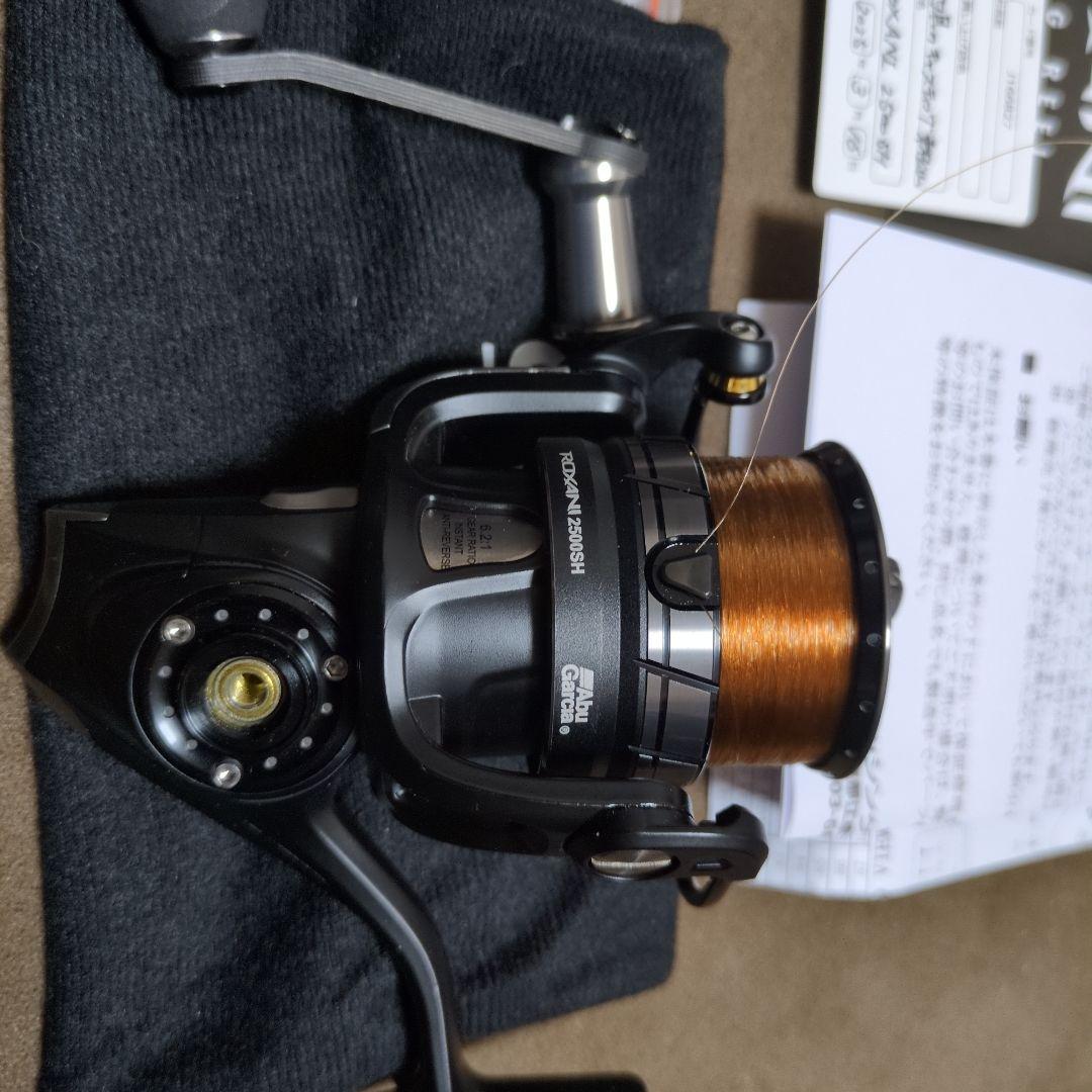 Abu Garcia ROXANI 2500H スピンキャストリール