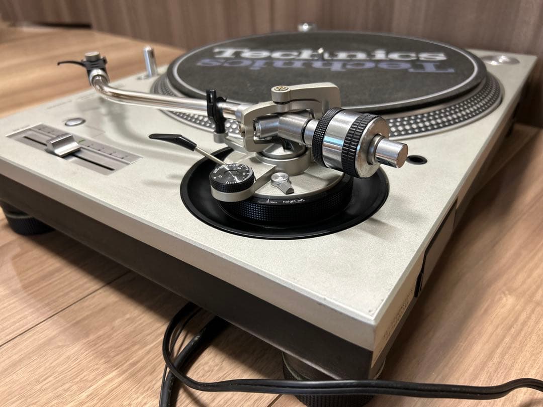 【匿名配送】Technics SL-1200 MK3D ターンテーブル