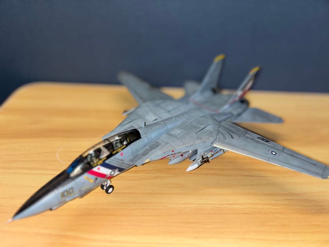 タミヤ　1/72 F-14D トムキャット　バウンティハンターズ　　戦闘機