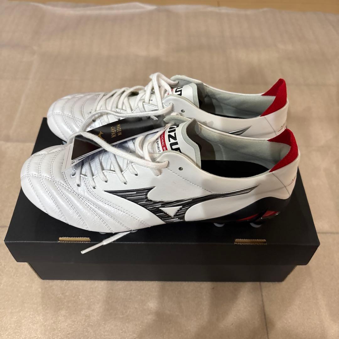 MIZUNO MORELIA NEO 4 JAPAN 24cm 白×黒