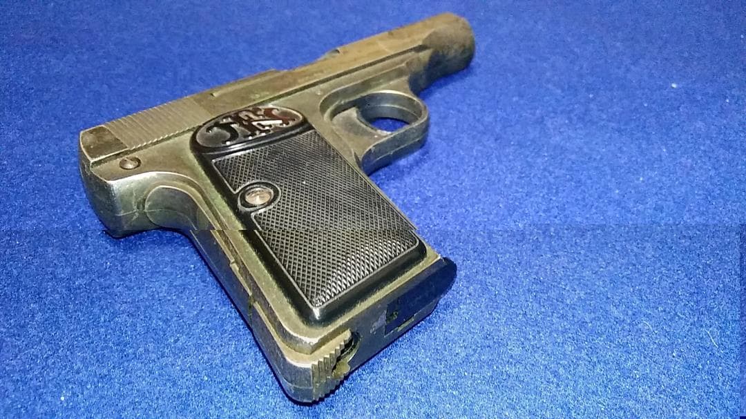 カスタム金属製風仕上げ　ブローニングM1910　レプリカ社製（マルシン）ガスガン