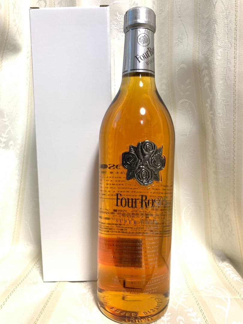Four Roses Super premiumバーボン750ml 新品　箱付