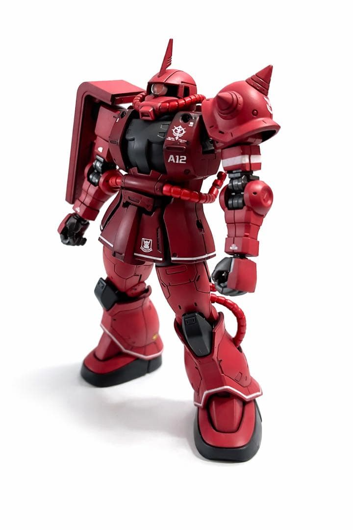 ガンプラHG シャア専用ザクⅡ 赤い彗星ver. 全塗装完成品