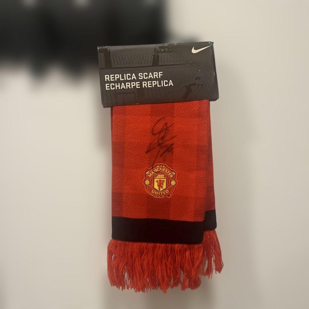 Nike マフラー　Manchester United 香川選手サイン入り