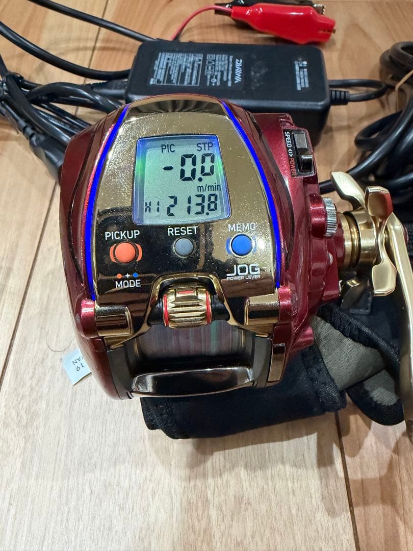 ダイワ シーボーグ300mj 充電器・バッテリー付き