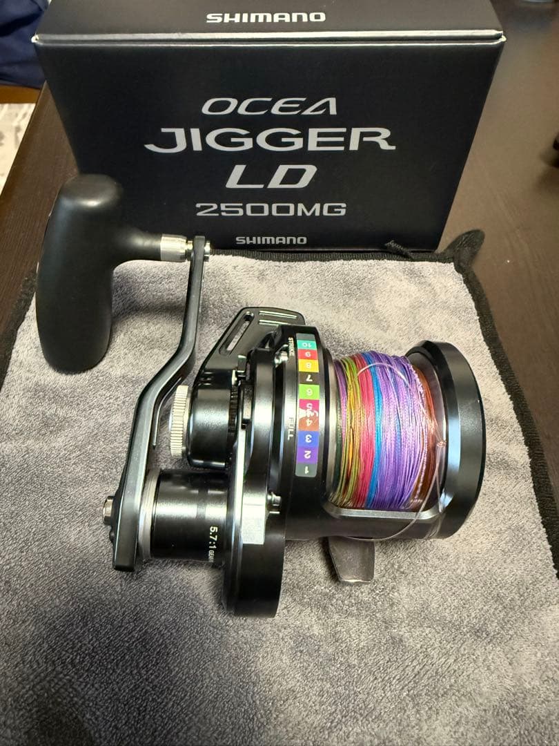 OCEA JIGGER LD 2500MG ベイトリール