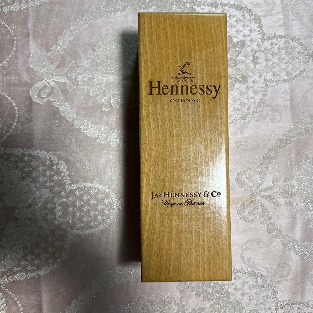 Hennessy No. 06 コニャック 木箱入り