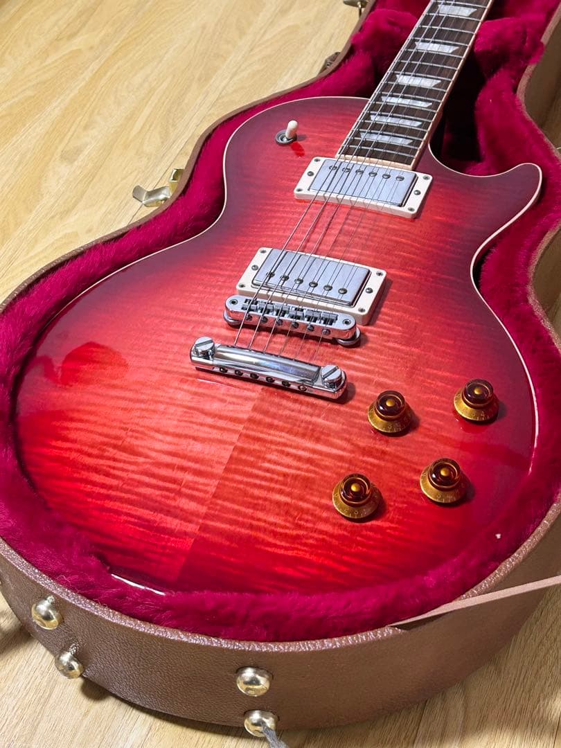 Gibson Les Paul standard ハードケース付き