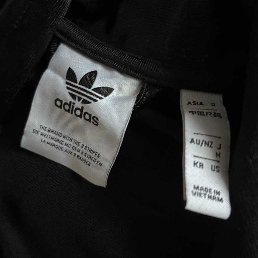 adidas originals オーバーサイズファイアーバード セットアップ