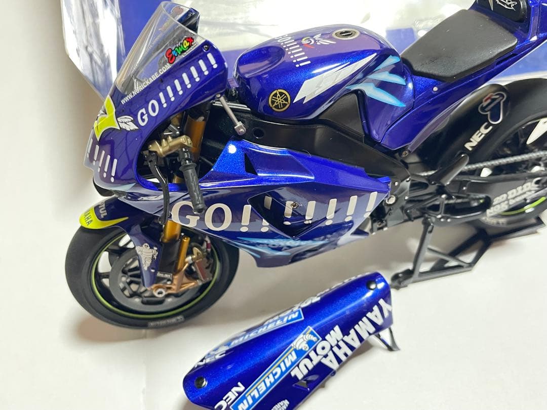 TAMIYA マスターワークコレクション 1/12 ヤマハYZR-M1'04