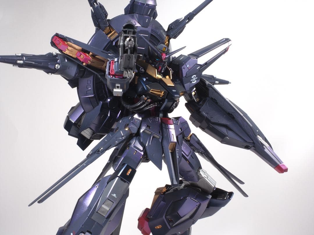 MGプロヴィデンスガンダム 塗装済完成品