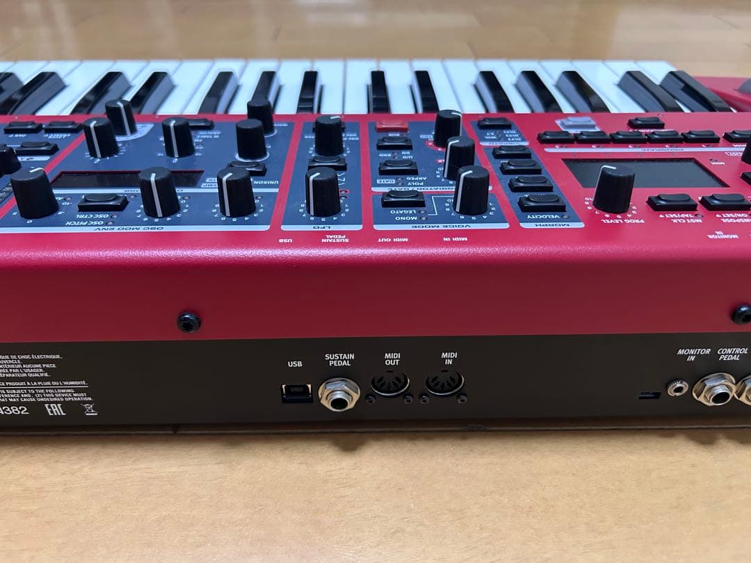 nord WAVE2 専用ソフトケース付き