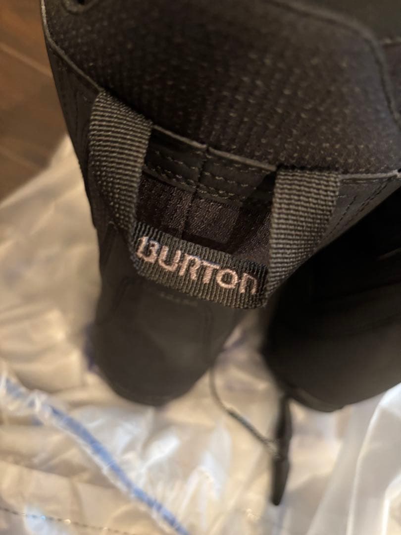 Burton スノーボードブーツ ブラック 収納袋付き