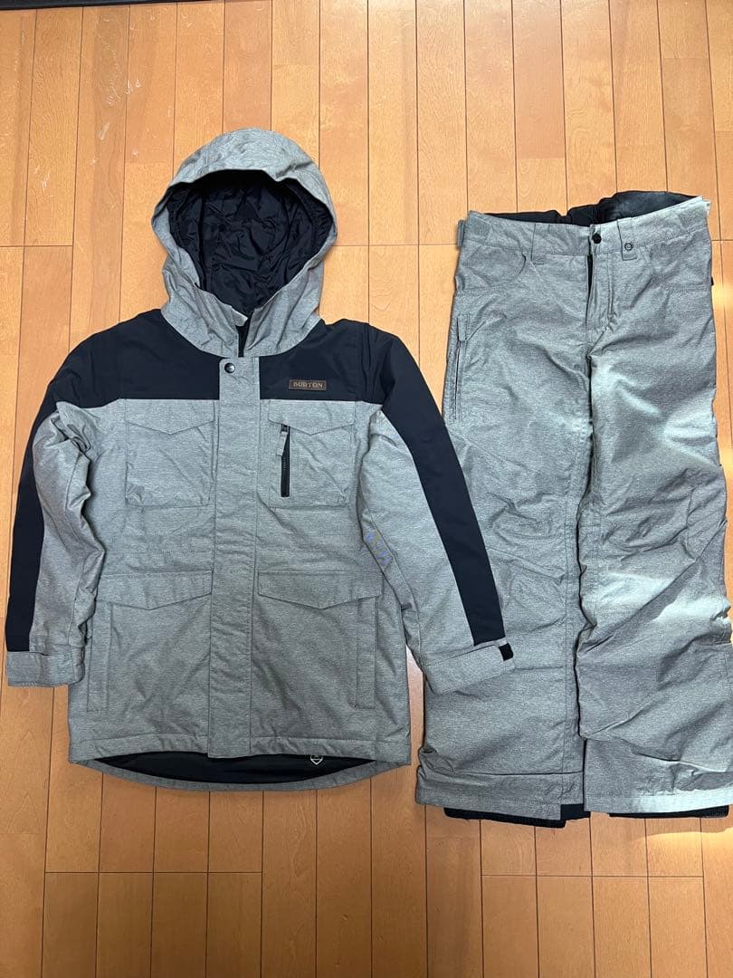 【超美品】BURTONブラック×グレーセットアップM