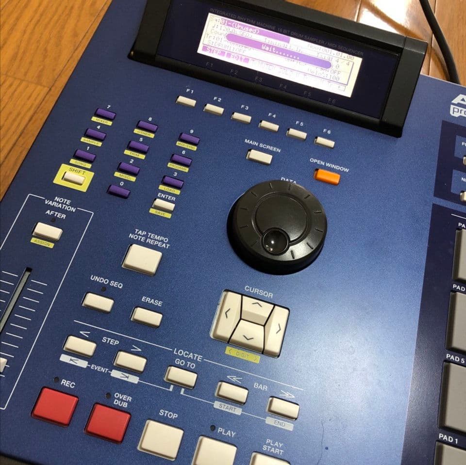 【完品】AKAI MPC2000xl 限定カラー