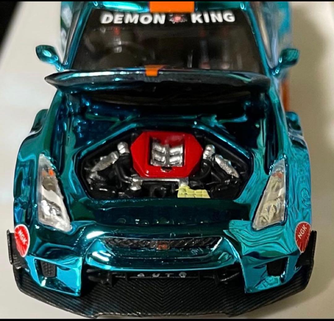 スカイライン GTR R35 RR 1/64 ミニカーGulf