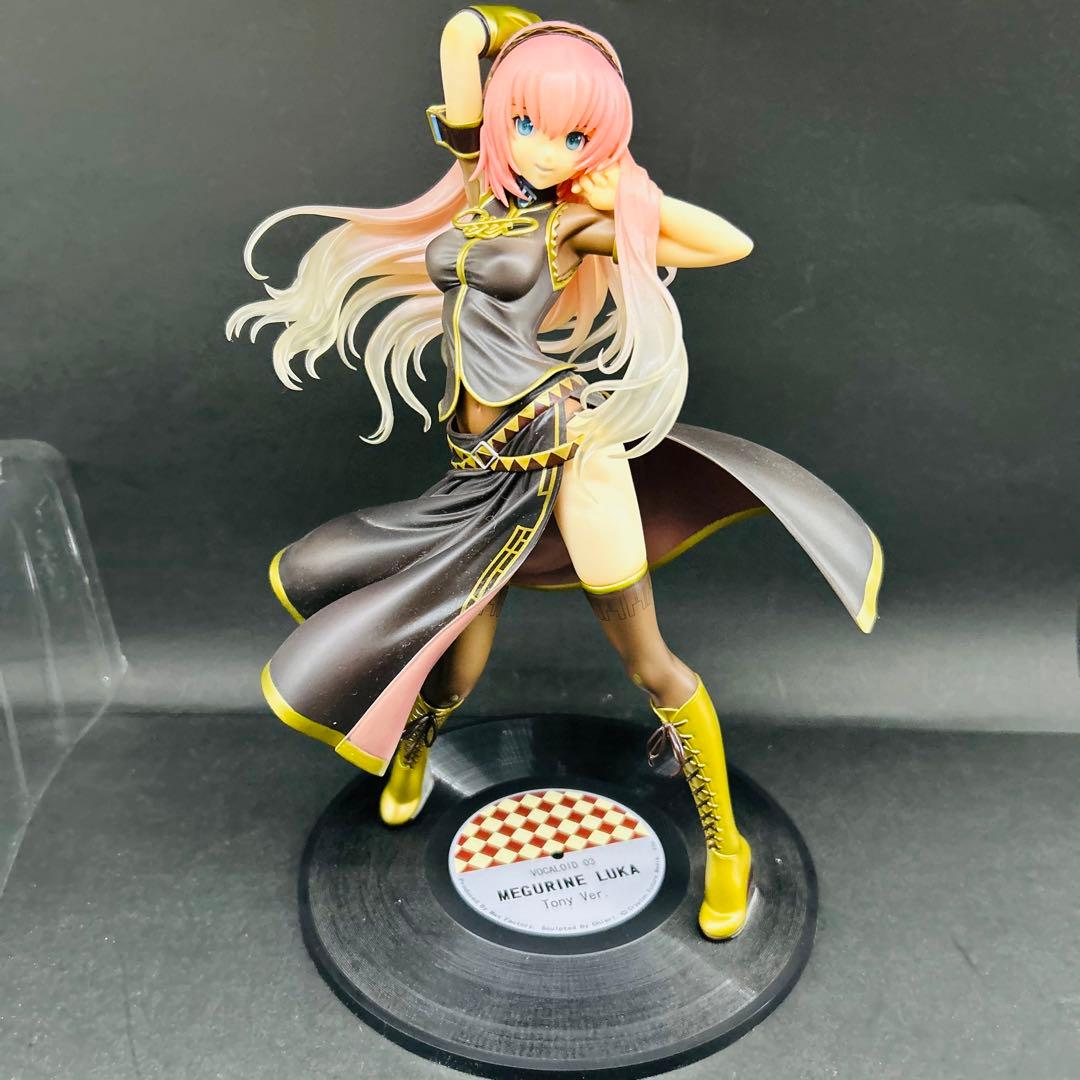 美品　巡音ルカ　Tony ver フィギュア　1/7 マックスファクトリー