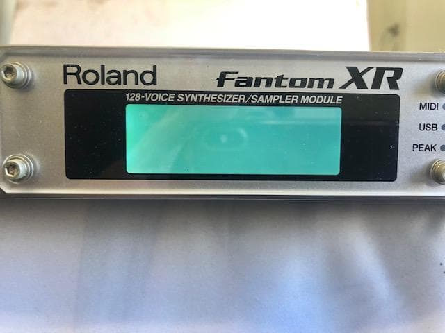Roland Fantom XR ジャンク SRXボード6枚搭載　音源モジュール